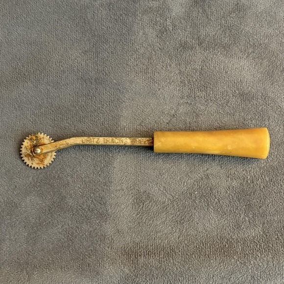 Dritz | Office | Dritz Vintage Sewing Tracing Wheel Pattern Marker Tool ...